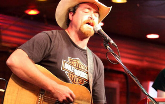 Outlaw Jim & The Whiskey Benders - Midwestern Outlaw Country Band